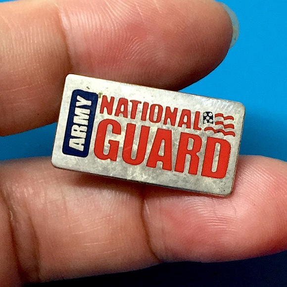 U.S. Army | Jewelry | Army National Guard Vtg Lapel Pin | Poshmark